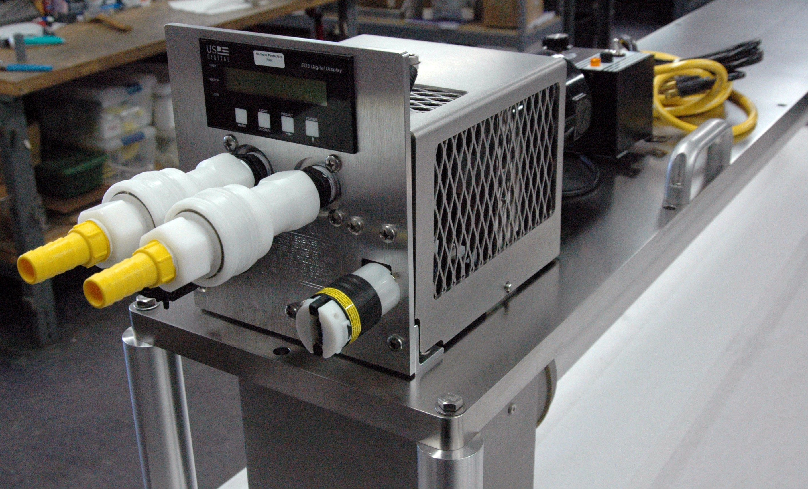 Drop In Cylindrical Utilities Detail | angstromsciences