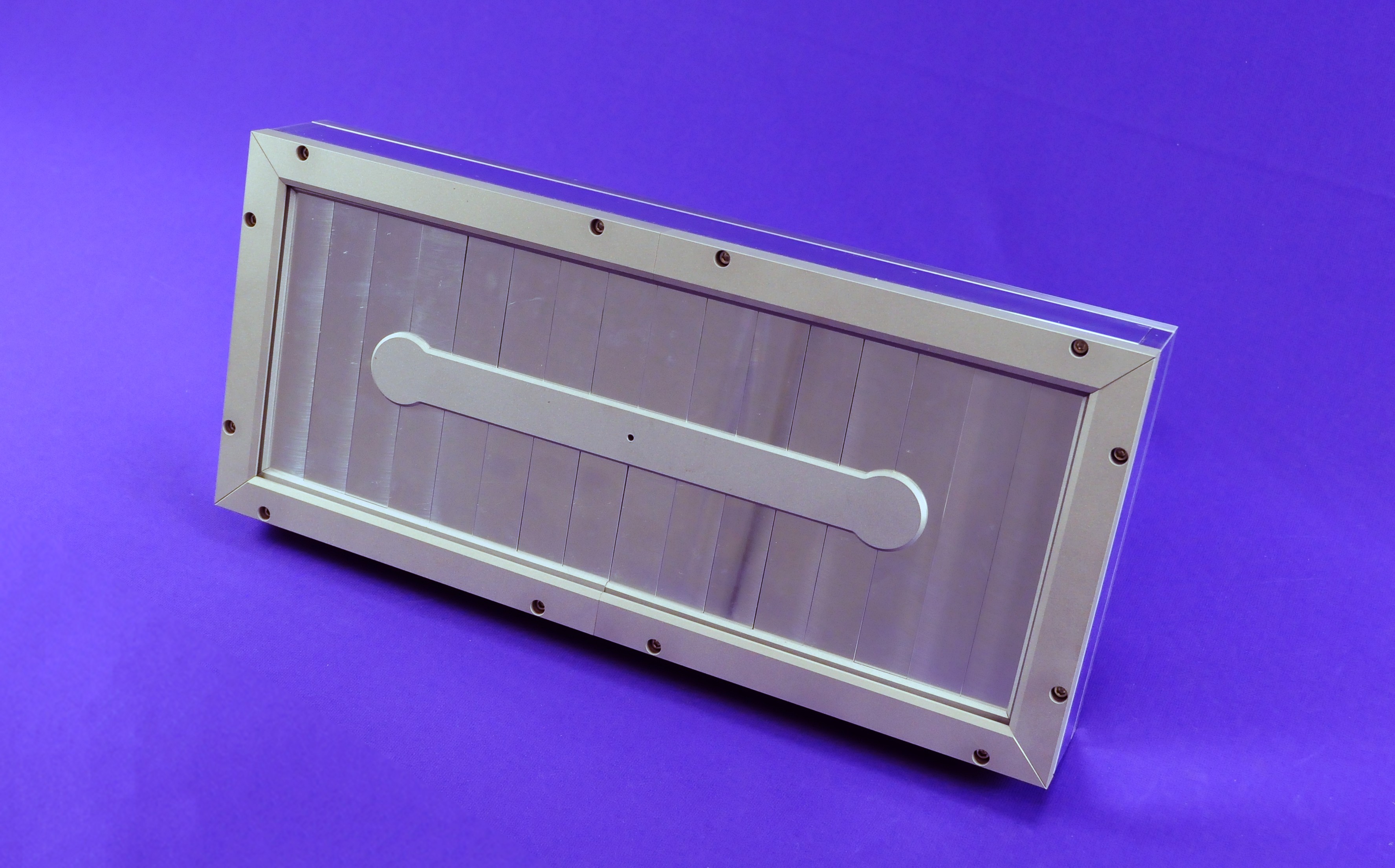 ONYX Linear High Power Cathod for Sputtering ITO and AZO_0 ...