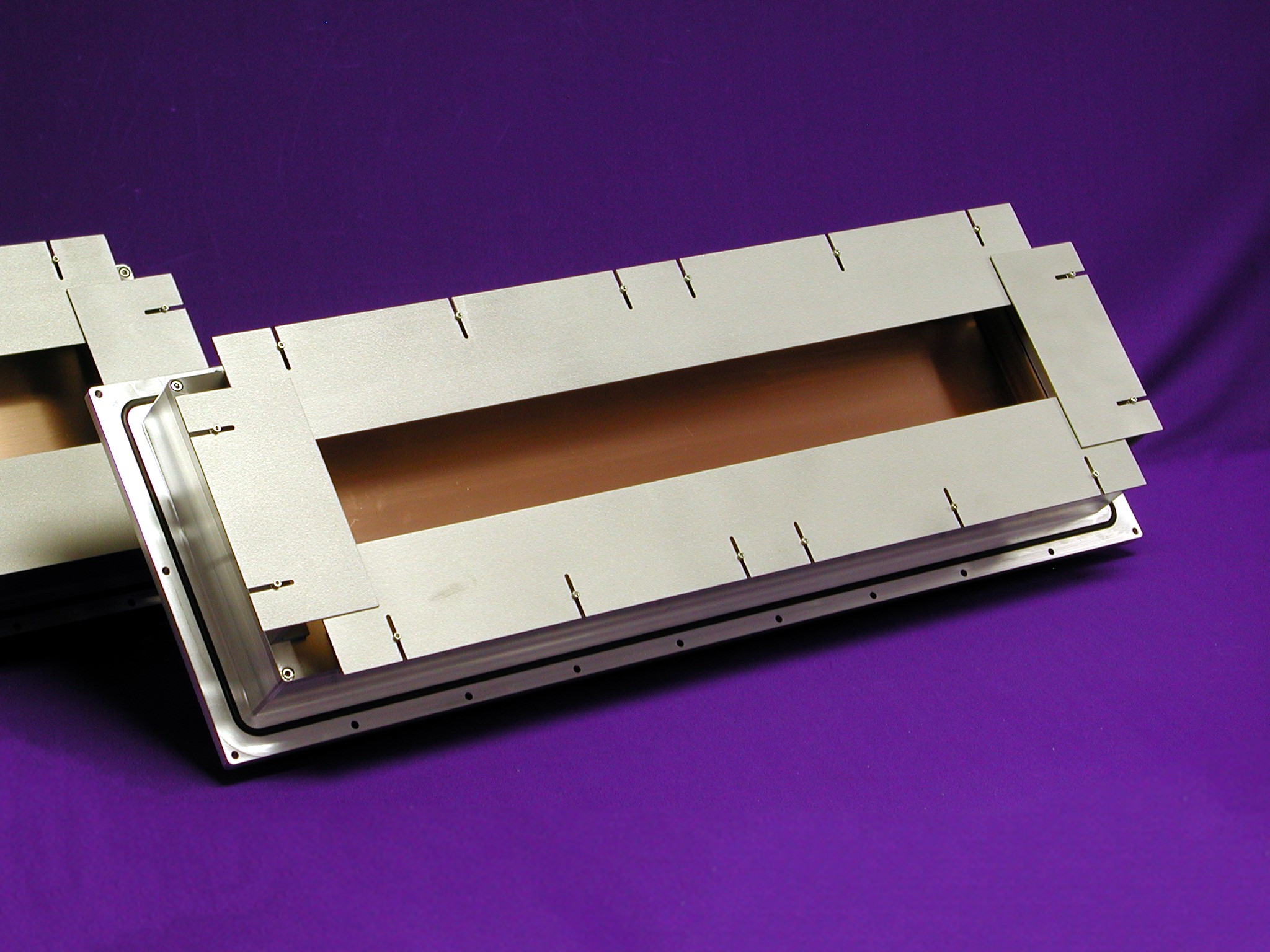 ONYX-317 Linear External with Adjustable Uniformity Mask | angstromsciences