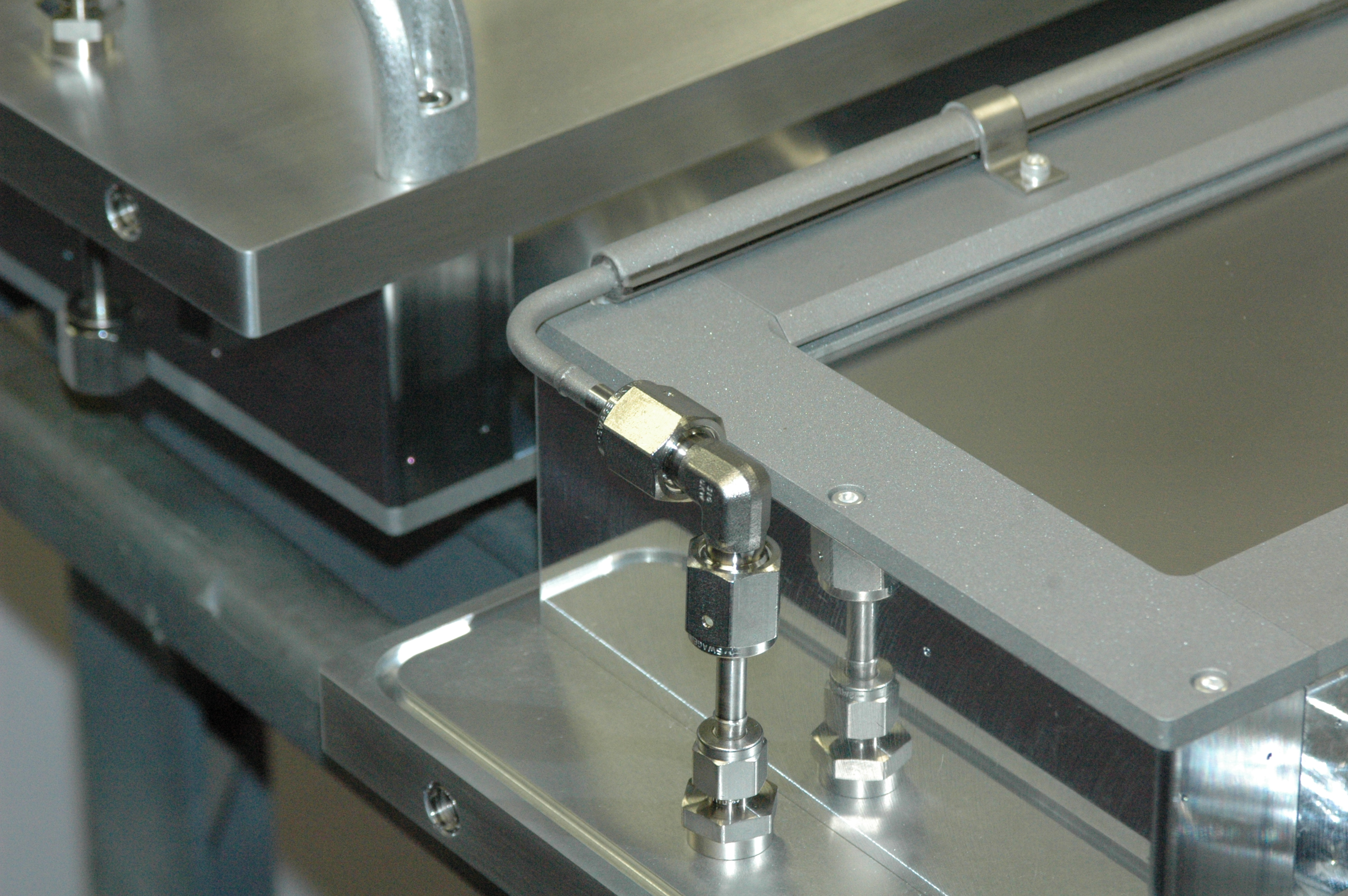 ONYX-540 Linear Gas Inlet | angstromsciences