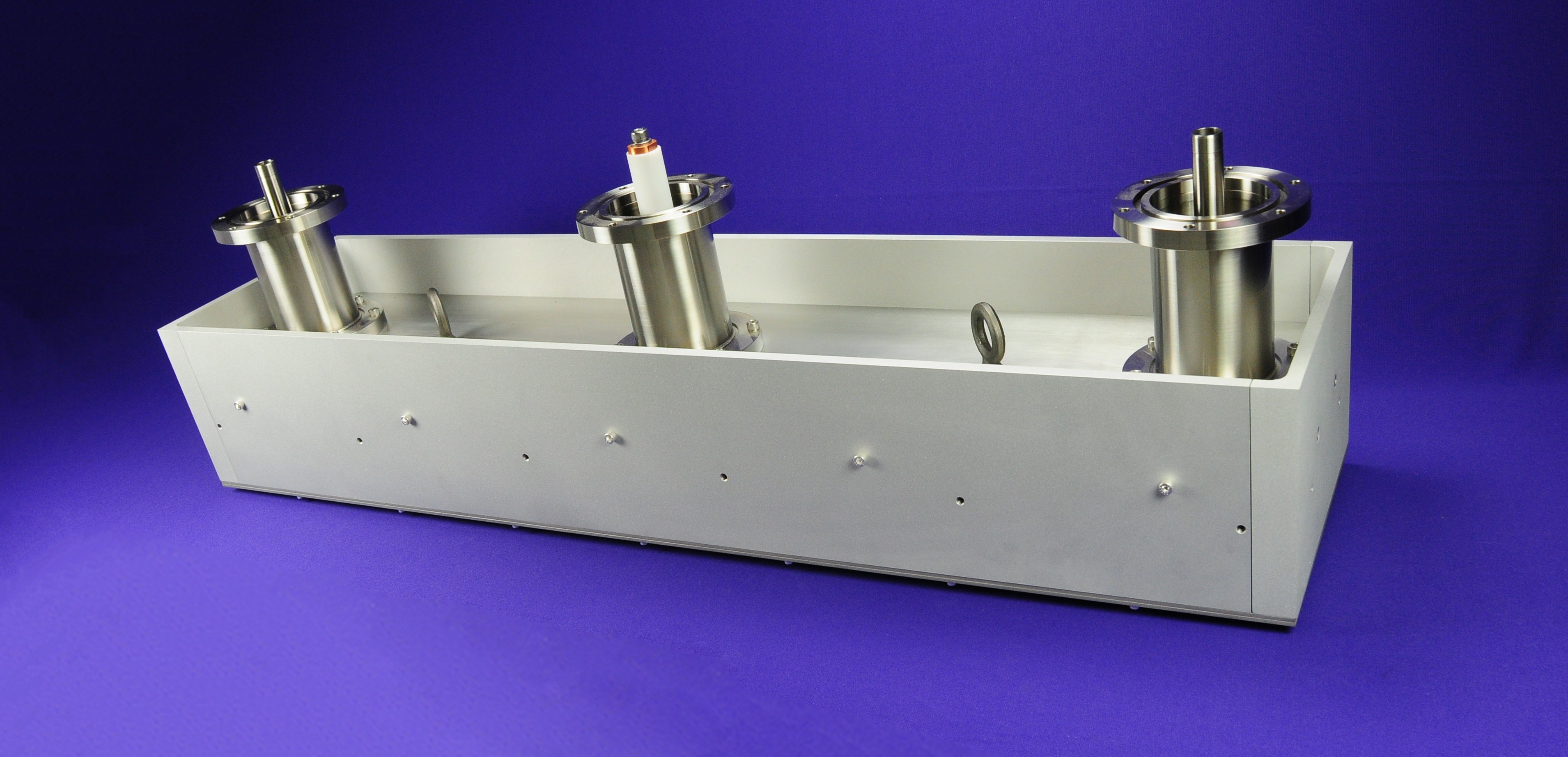 ONYX-735 Linear Internal Mount | angstromsciences